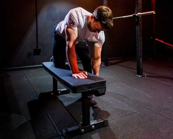 The Best Exercises You Can Do With Just Dumbbells And A Bench